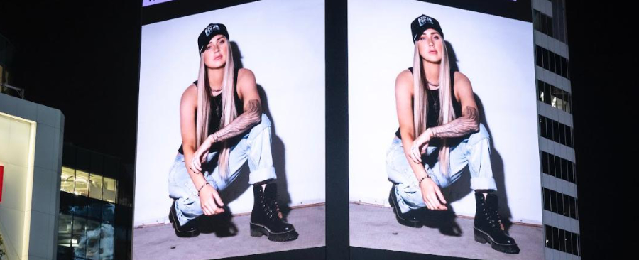 ALLI WALKER Unveils Latest Single “Hung Up” – Amplify Music Magazine